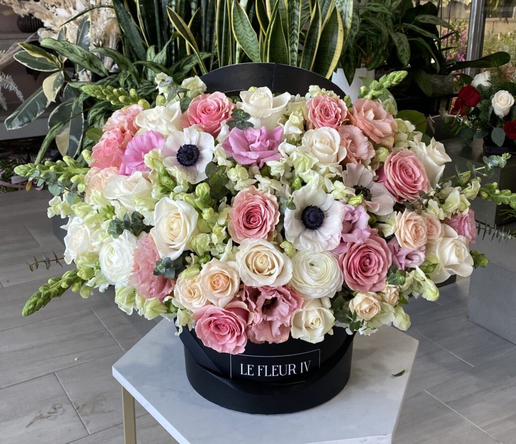 Buy Flower Boxes and Bags Online Near Me - Le Fleur IV