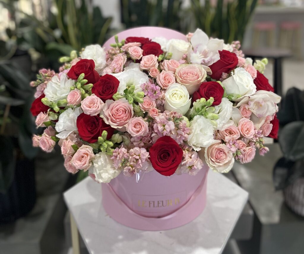 Buy Flower Boxes and Bags Online Near Me - Le Fleur IV