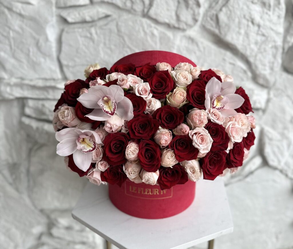 Buy Flower Boxes and Bags Online Near Me - Le Fleur IV